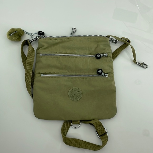 Kipling | Bags | Kipling Light Green Cross Body Bag | Poshmark